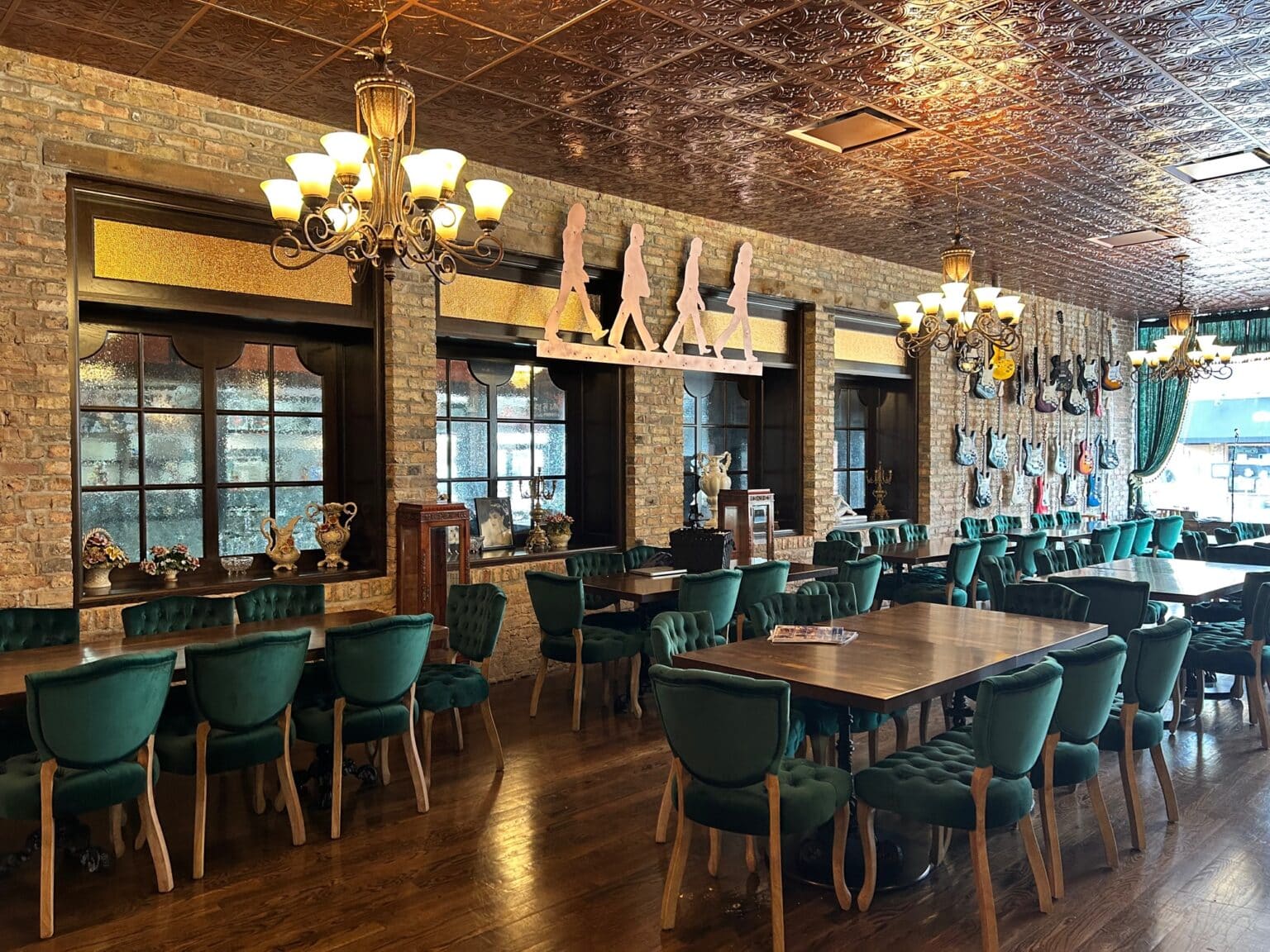 Rock 'N Ravioli - Onesti Entertainment